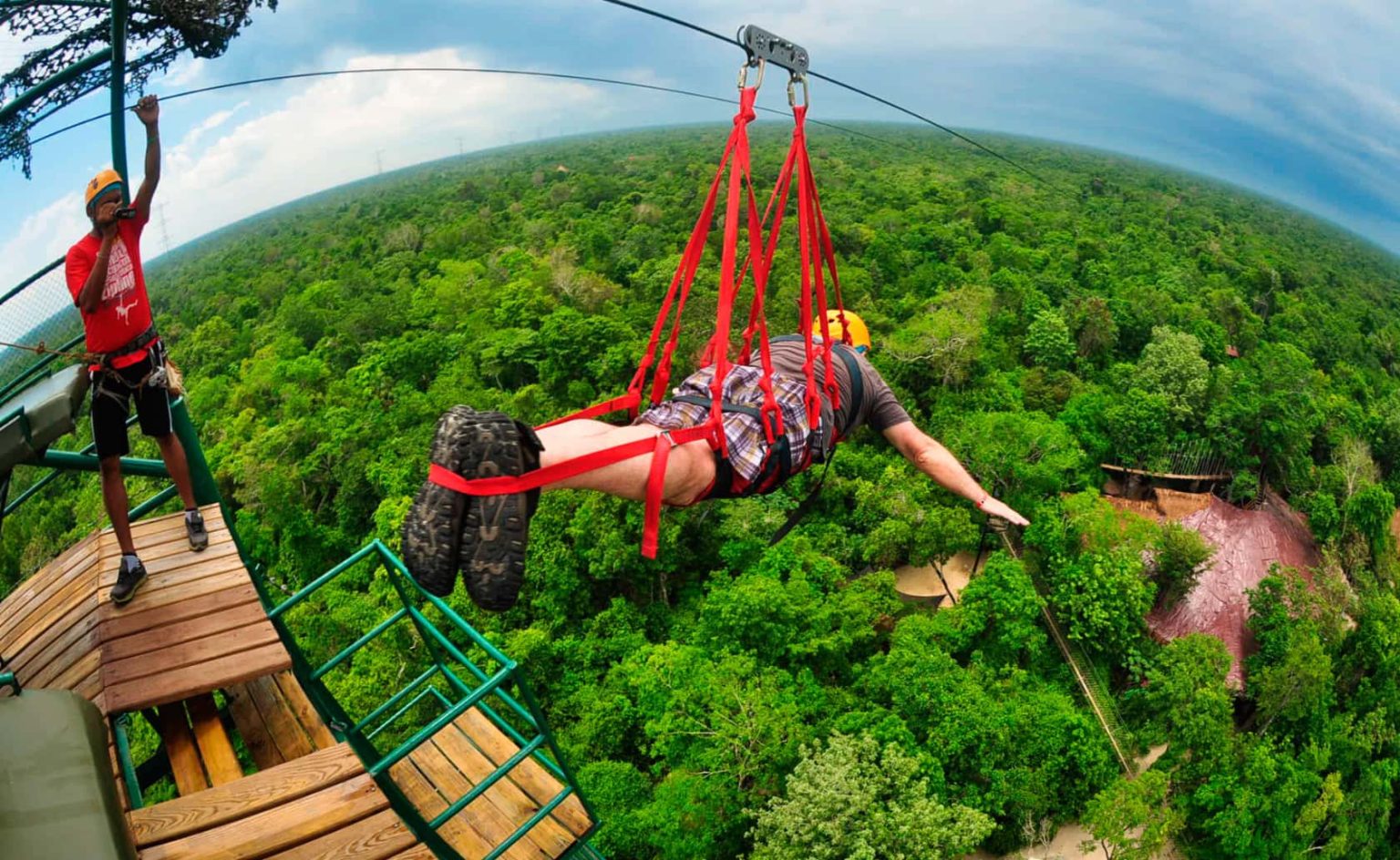 Aventura Aérea en Riviera Maya: Tirolesas en Selvatica